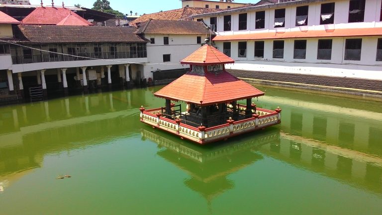 Udupi Shri Krishna Matha | Famous Temples Info Guiders
