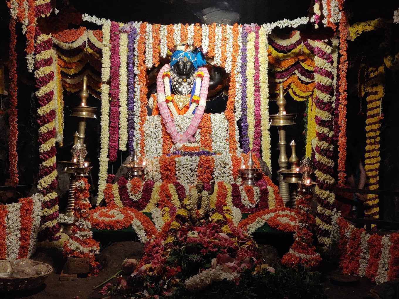 Sri Govardhana Kshetra Bangalore | Famous Temples Info Guiders