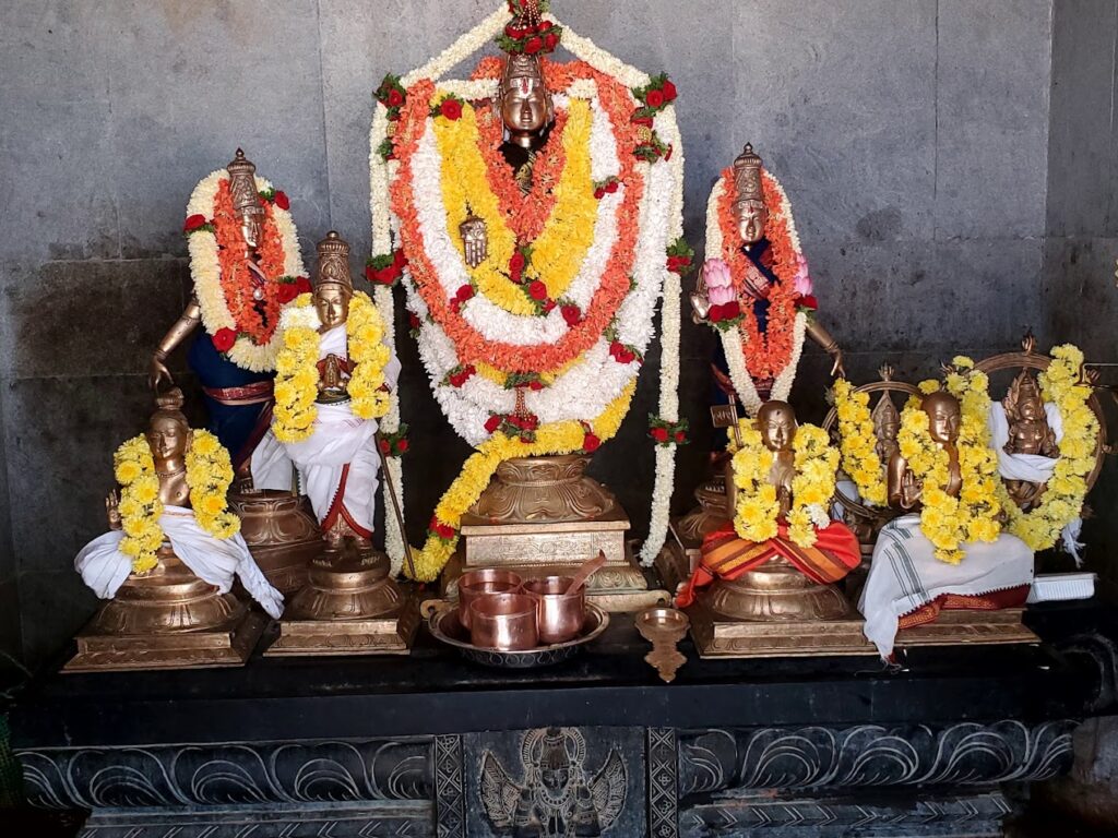Sri BhooVarahanatha Swamy Temple Kallahalli | Famous Temples Info Guiders